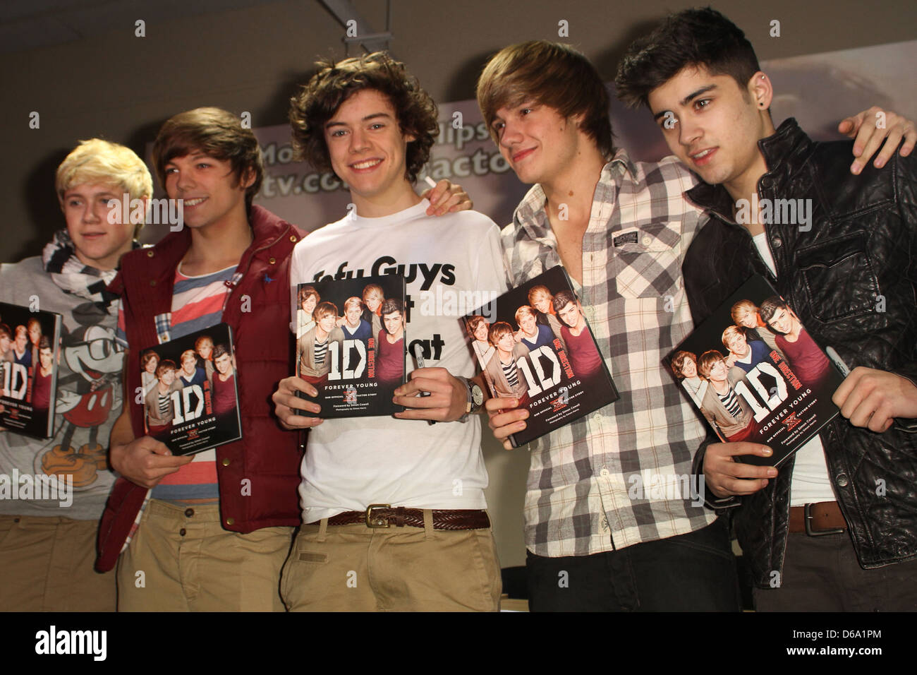 Niall Horan, Louis Tomlinson, Harry Styles, Liam Payne, Zain Malik One ...