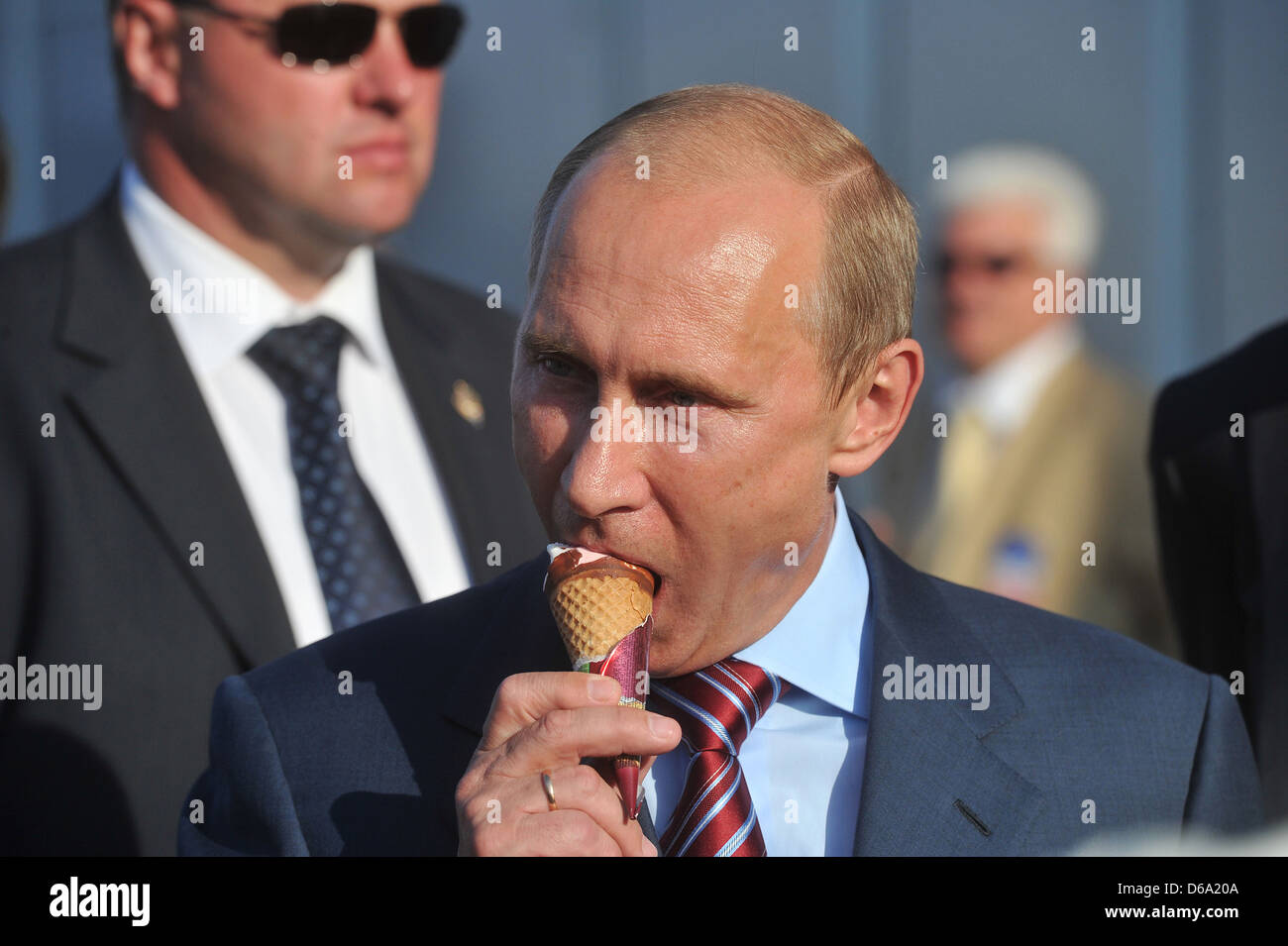 Prime minister of Vladimir Putin eating icecream when visiting MAKS ...