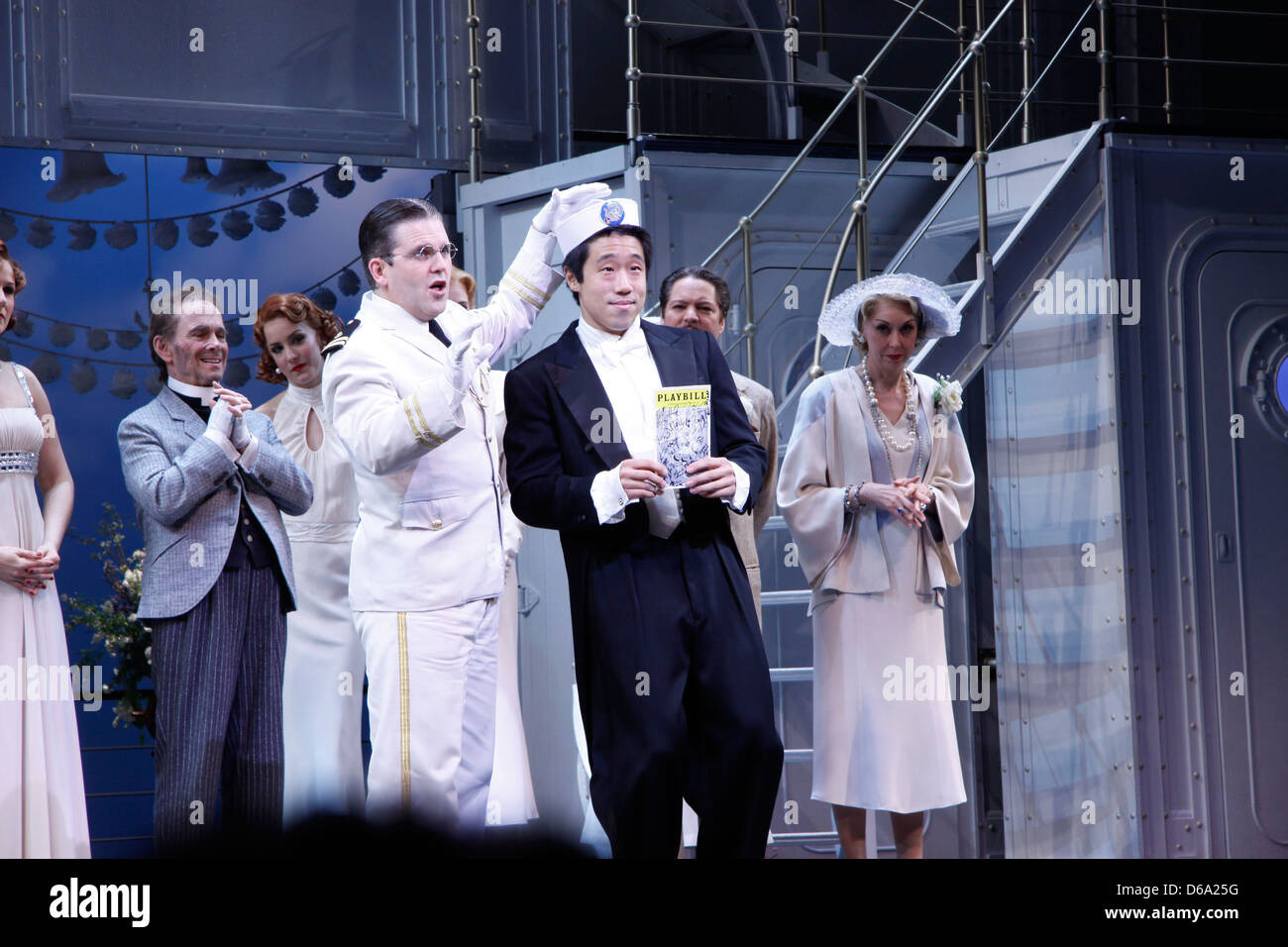 Raymond j lee hi-res stock photography and images - Alamy