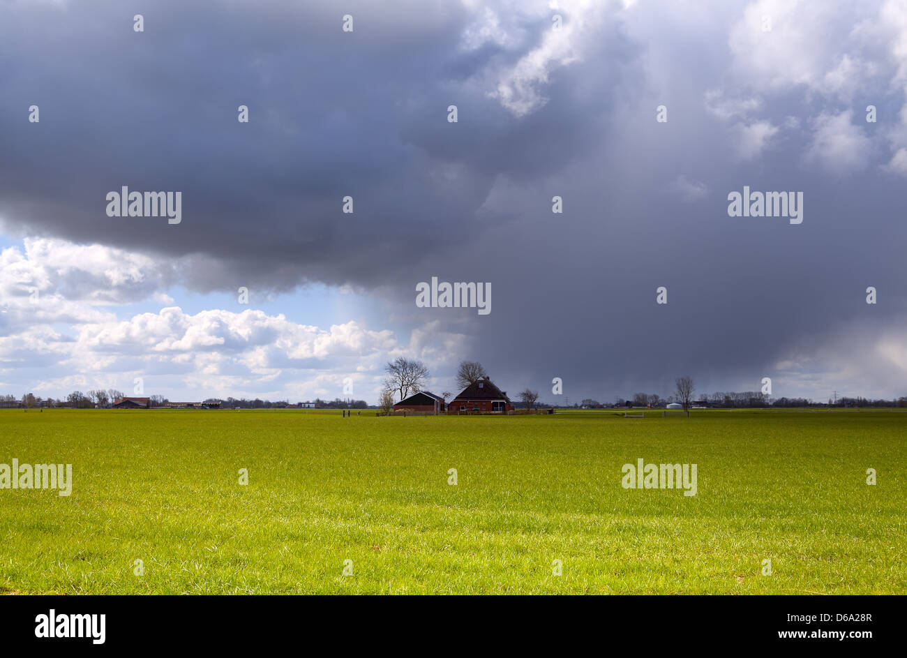 farm house during storm Stock Photo - Alamy