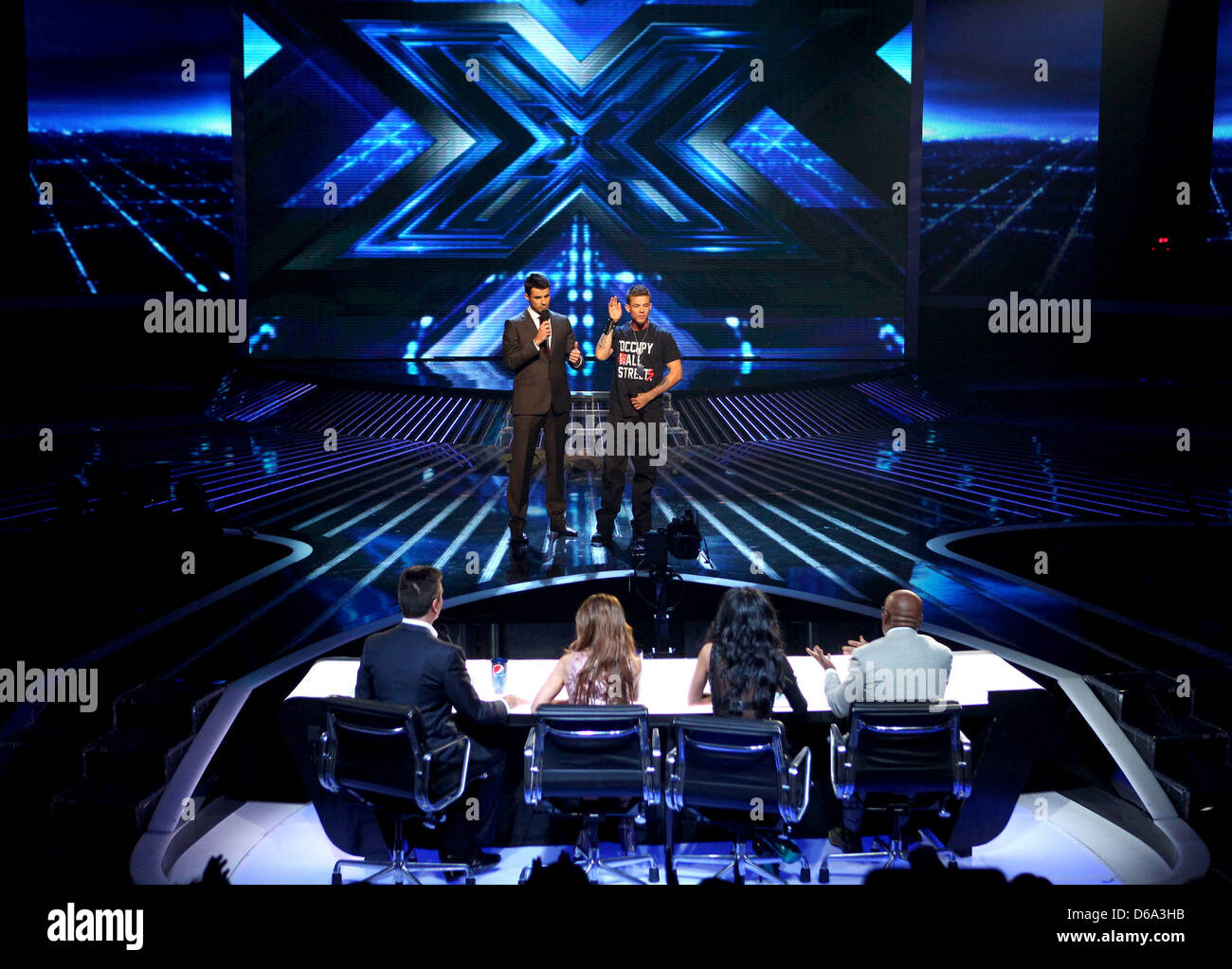 Steve Jones, Chris Rene 'The X Factor USA' top 10 live performance show ...