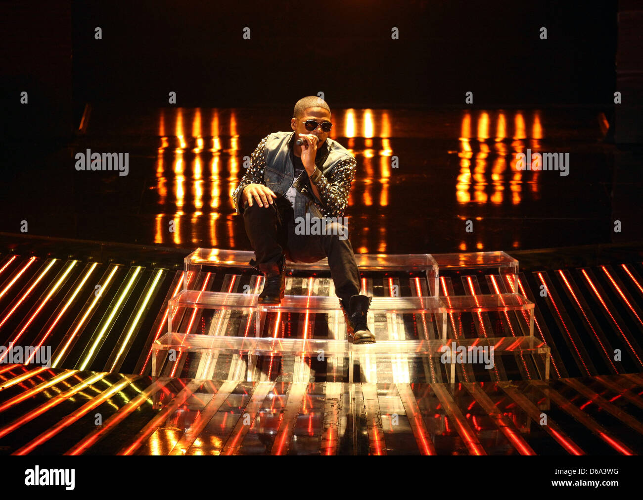 Astro 'The X Factor USA' top 10 live performance show Los Angeles ...