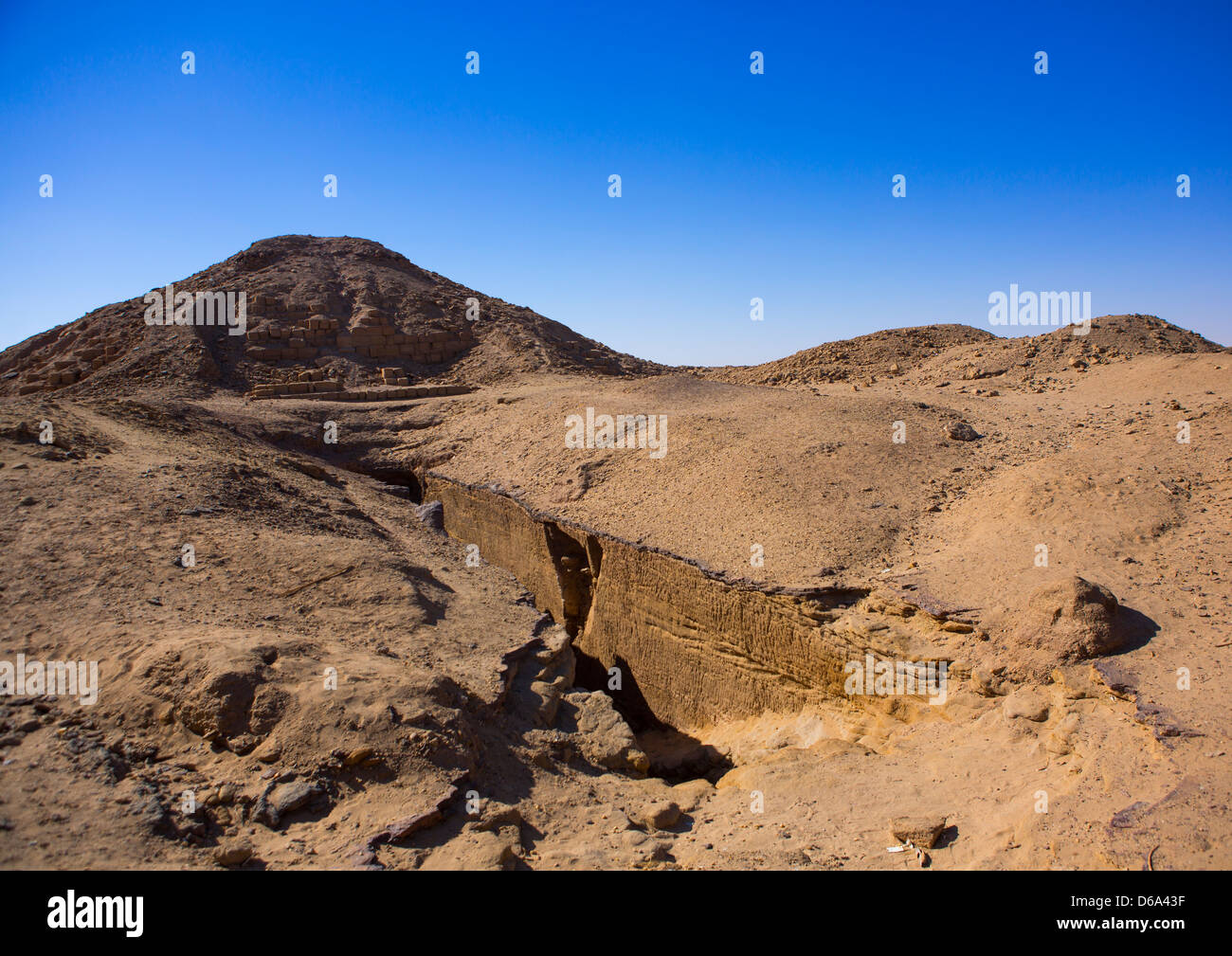 The Royal Cemetery At El Kurru Stock Photo - Alamy
