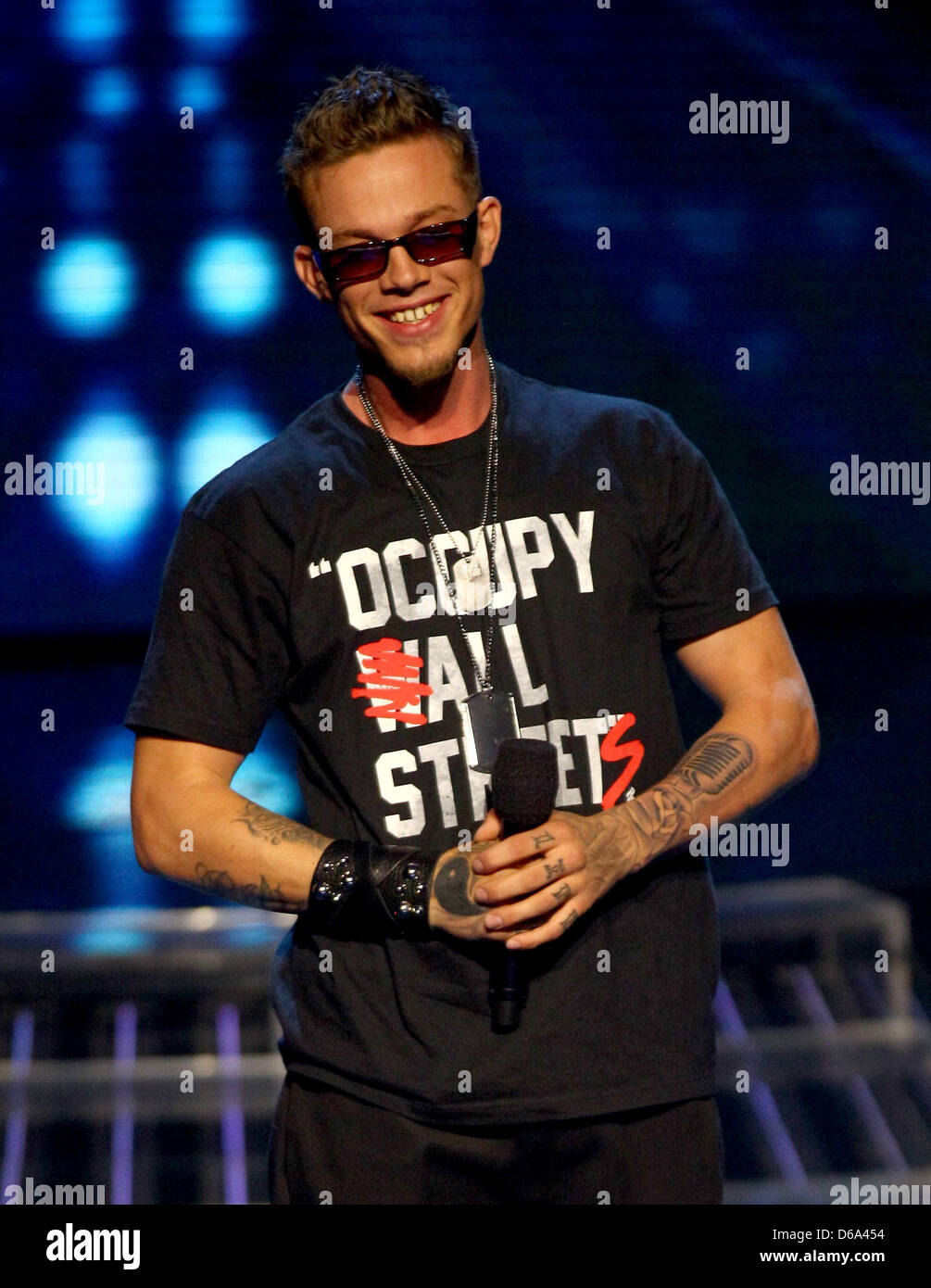 Chris Rene 'The X Factor USA' top 10 live performance show Los Angeles ...