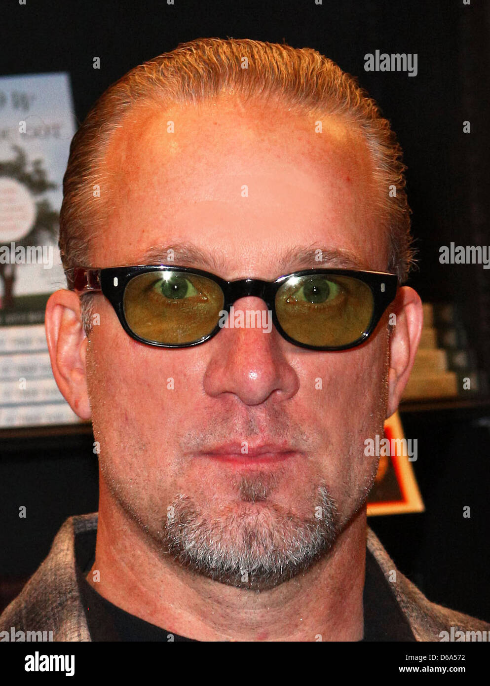 Jesse James 1.046 Jesse Gregory James Foto's En Afbeeldingen Van Hoge