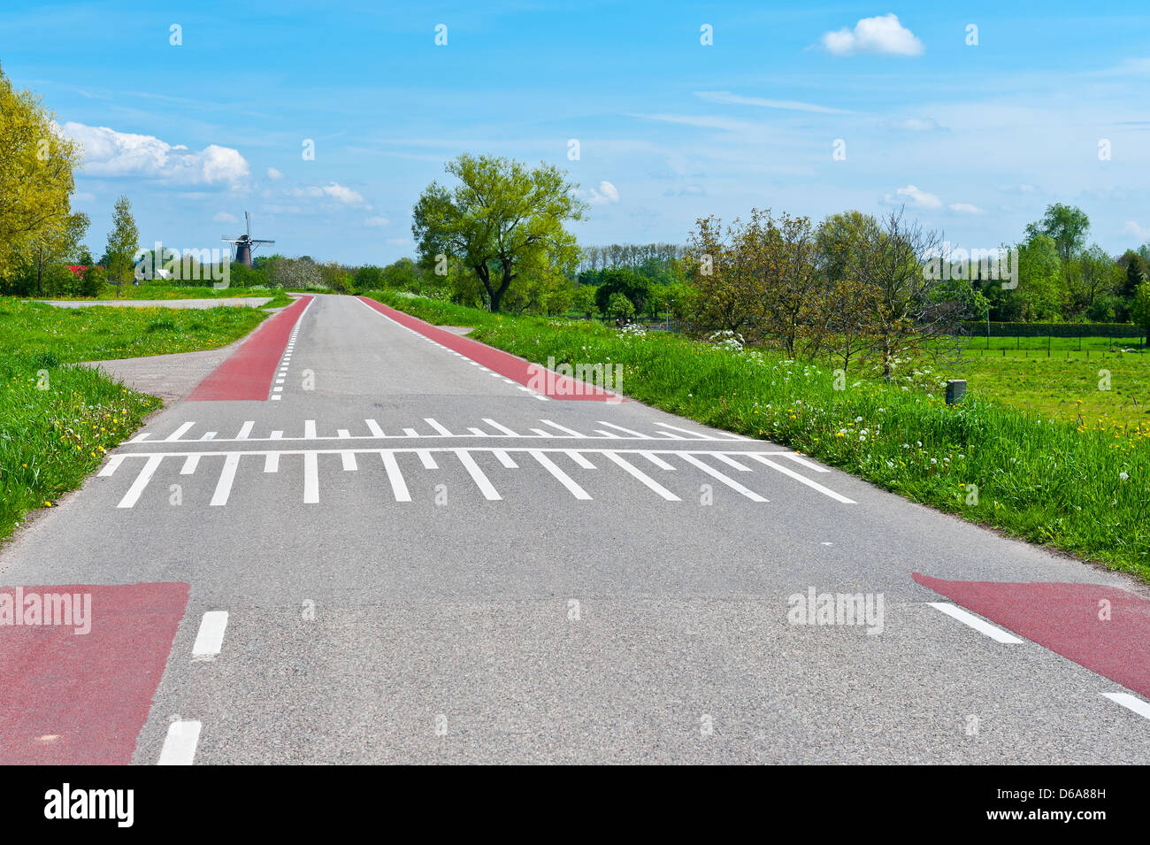 Bicycle highway holland hi-res stock photography and images - Alamy
