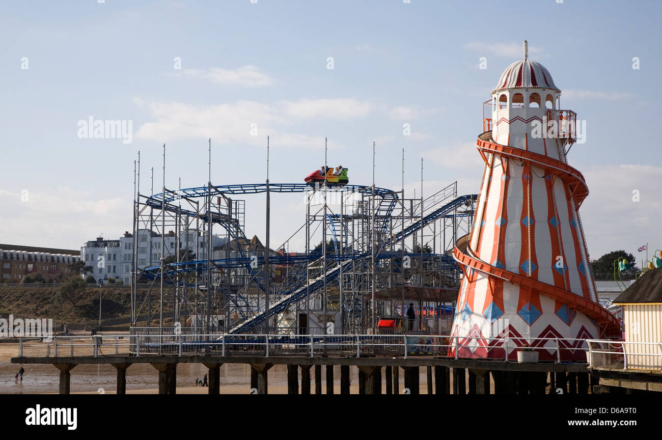 Funfair Attraction High Resolution Stock Photography and Images - Alamy