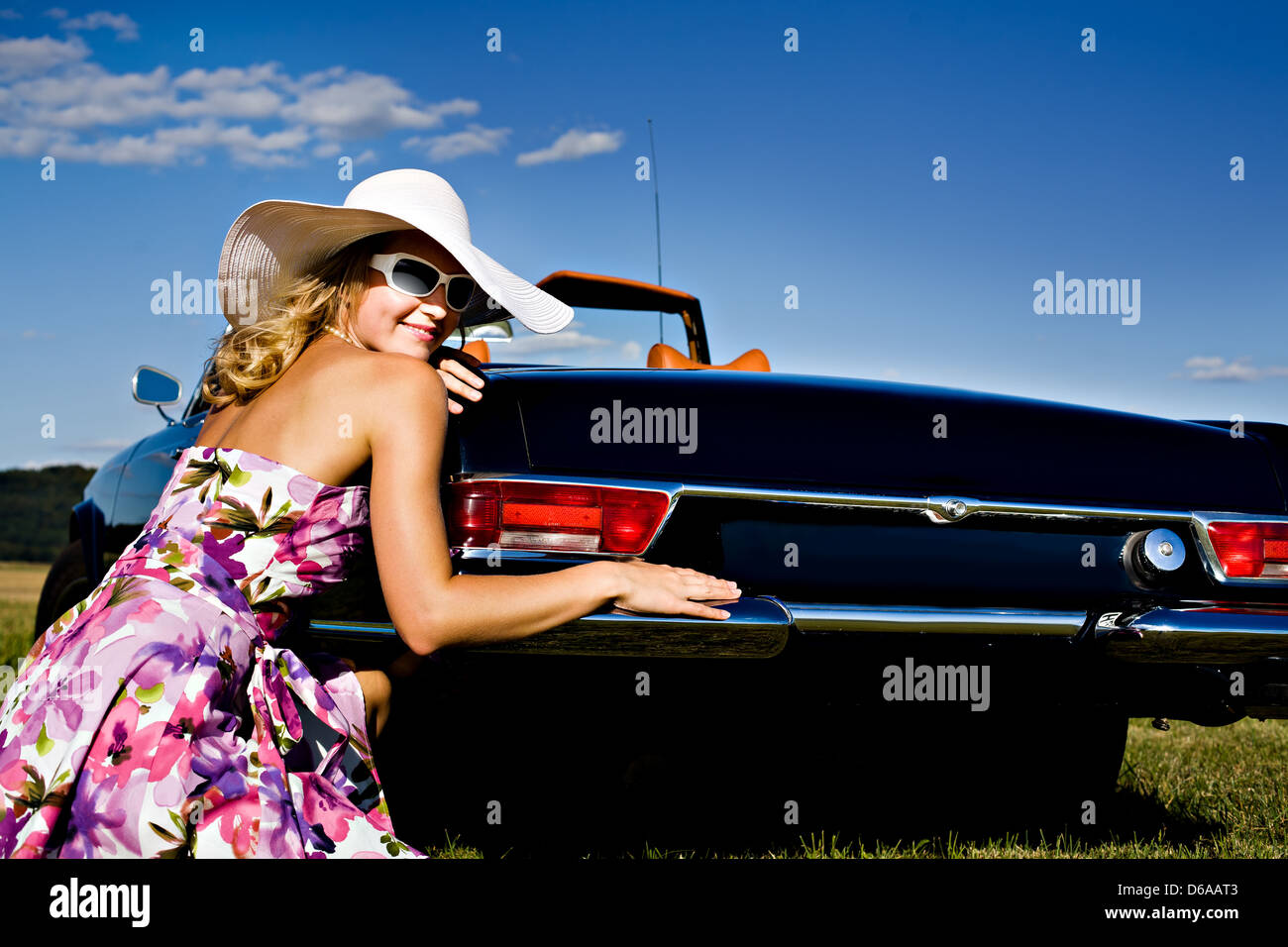 Classic post war car hi-res stock photography and images - Alamy