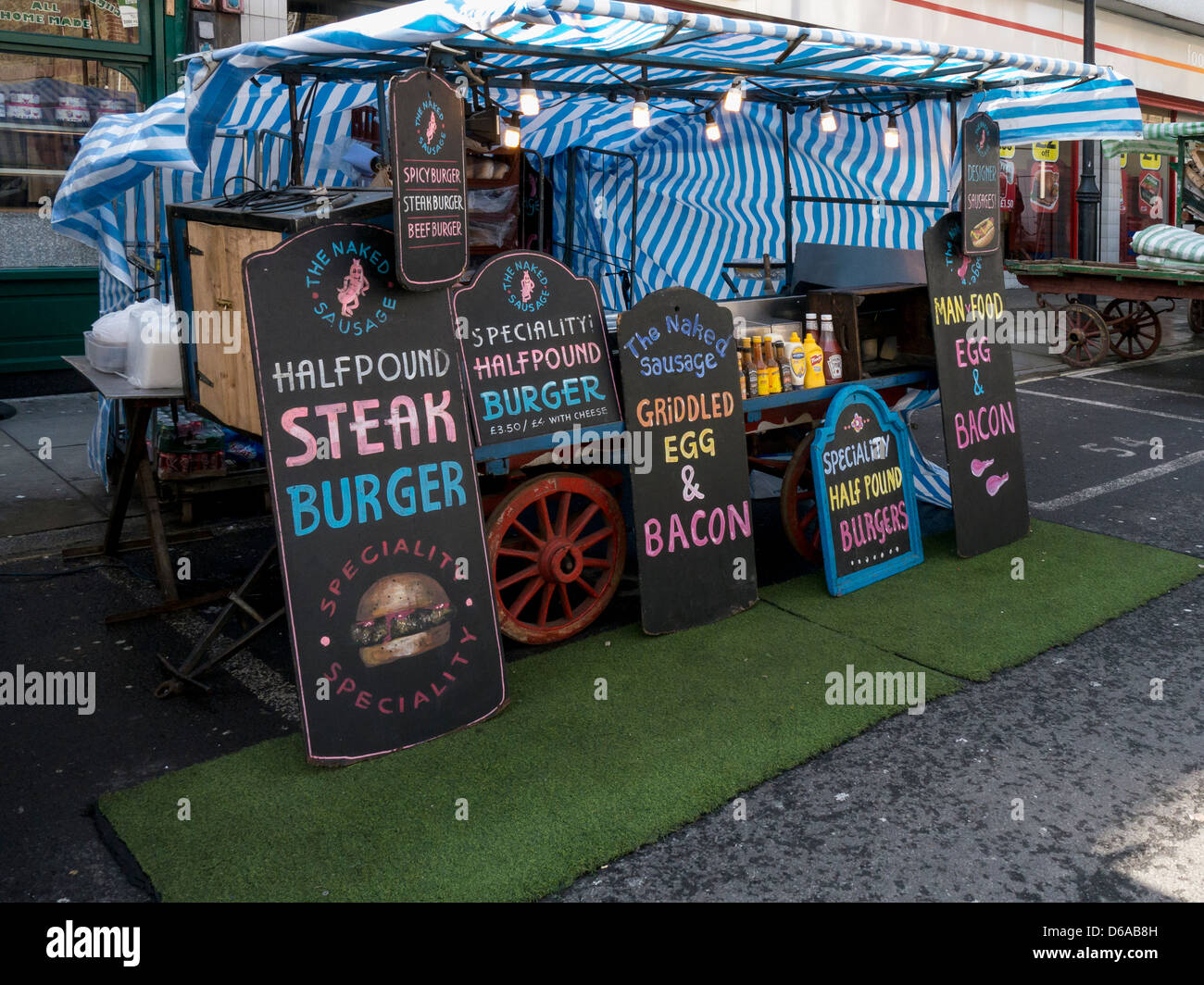 Chapel street market hi-res stock photography and images - Alamy