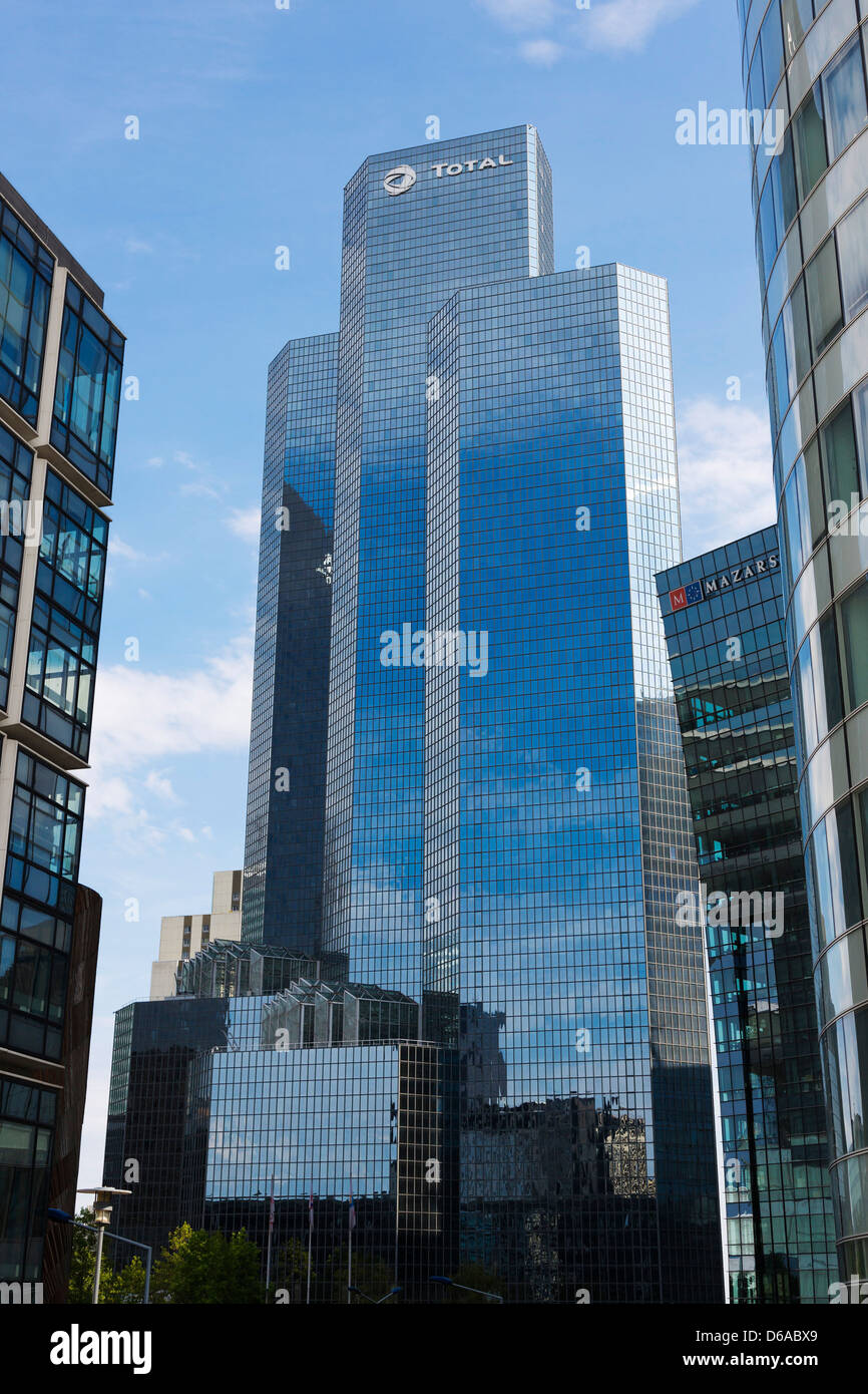 Total Headquarters in La Defense, Paris, France Stock Photo - Alamy