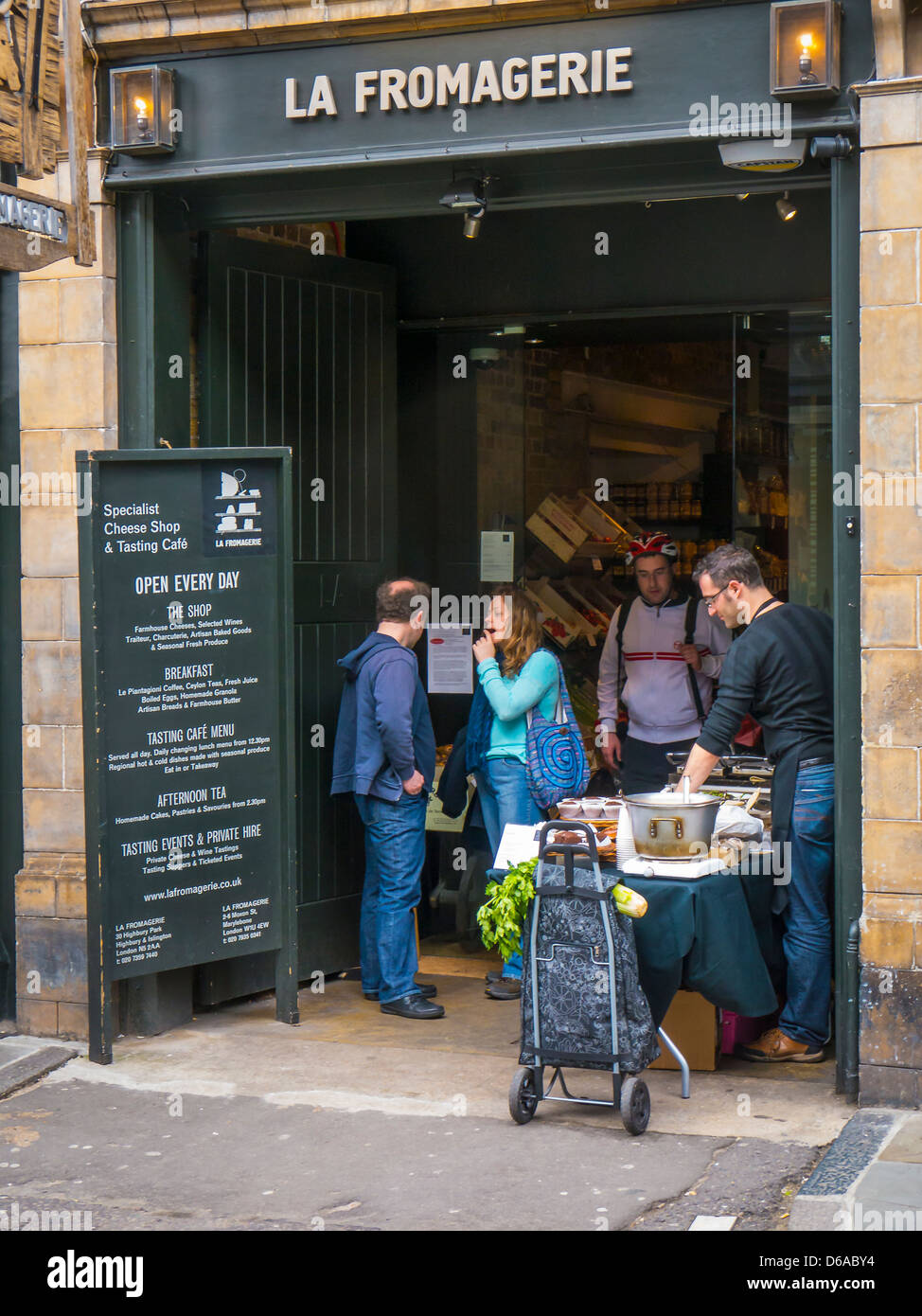 London Cheese Shop High Resolution Stock Photography and Images - Alamy