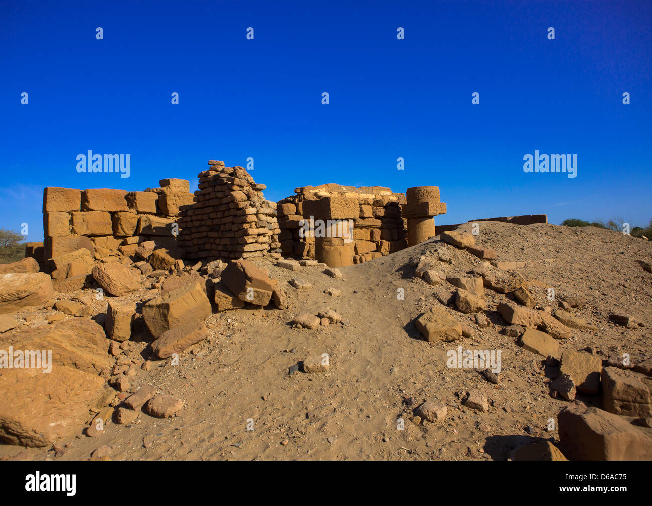 The Royal City Of Meroe, Sudan Stock Photo - Alamy