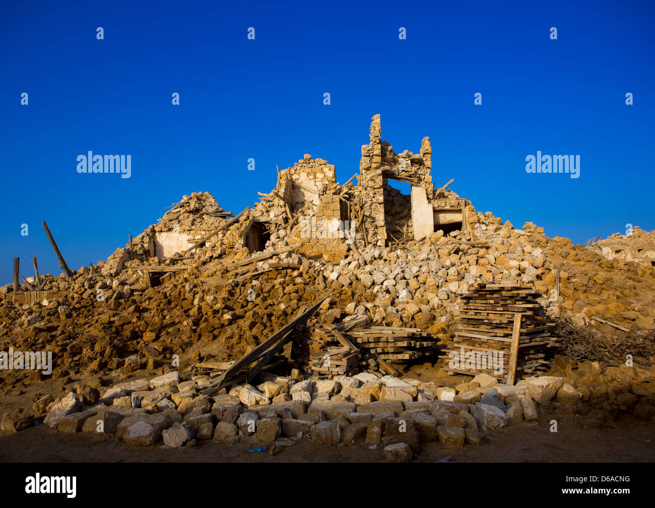 Ruined Ottoman Coral Buildings, Suakin, Sudan Stock Photo - Alamy