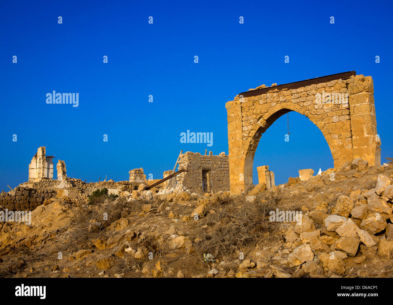 Ruined Ottoman Coral Buildings, Suakin, Sudan Stock Photo - Alamy