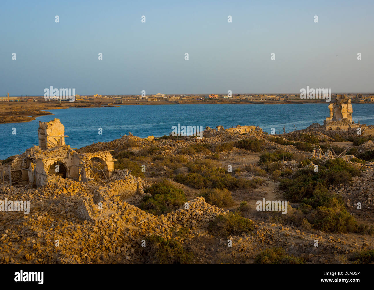 Ruined Ottoman Coral Buildings, Suakin, Sudan Stock Photo - Alamy