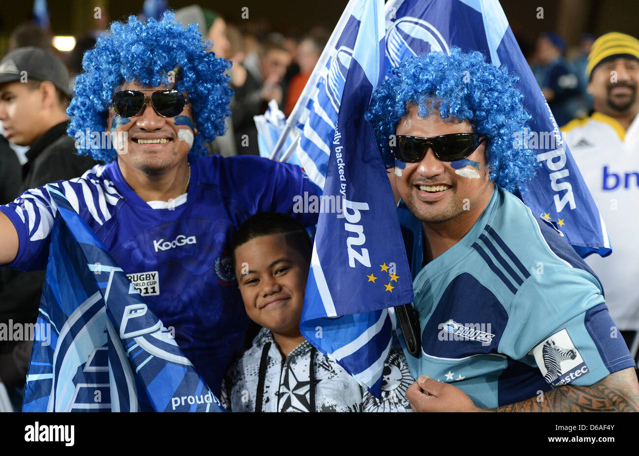Rugby season hi-res stock photography and images - Alamy