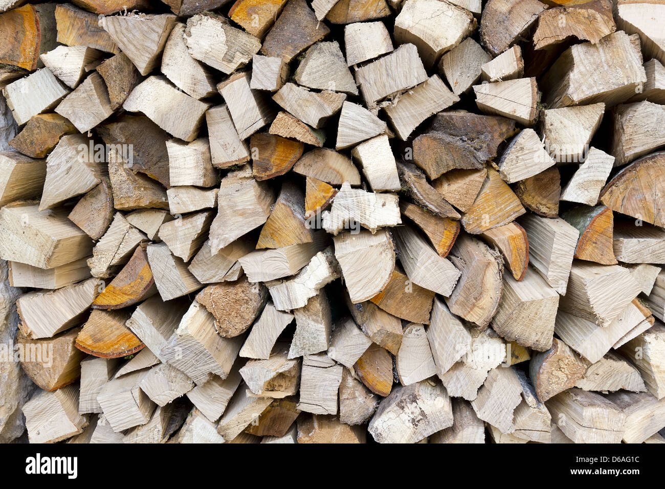 Stack logs backgrounds hi-res stock photography and images - Alamy