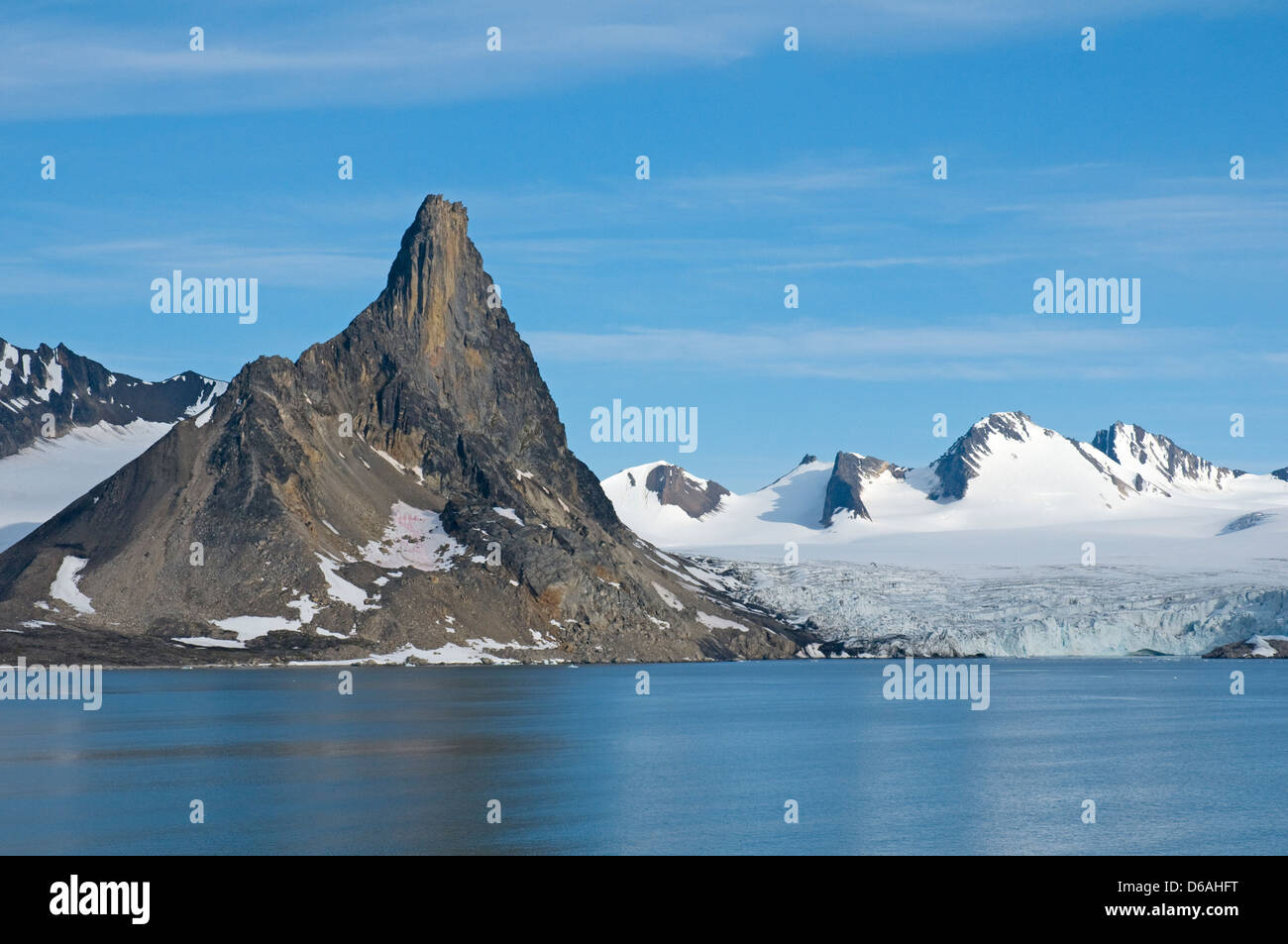 Forming iceberg icebergs hi-res stock photography and images - Alamy