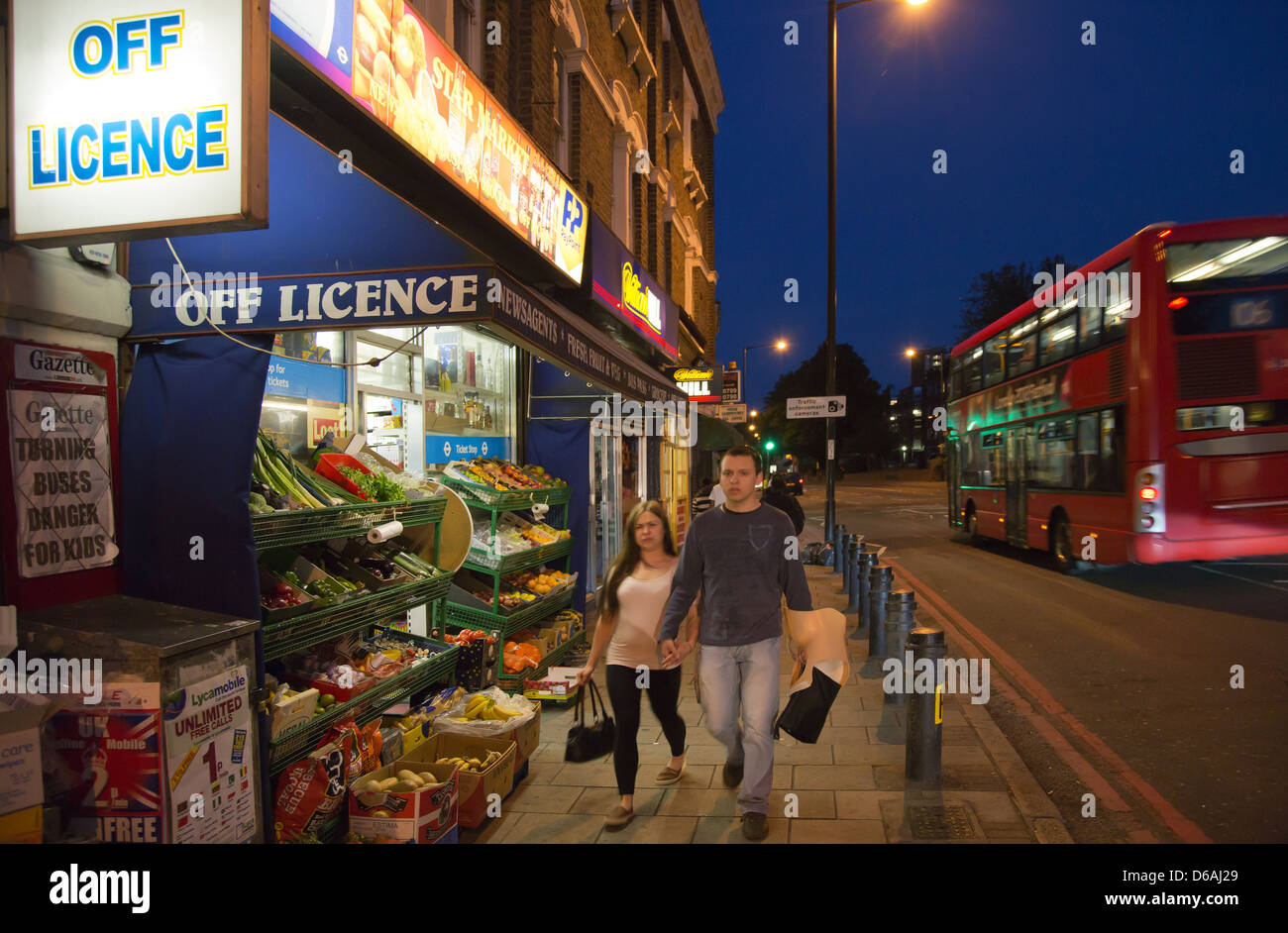 Upper clapton hi-res stock photography and images - Alamy