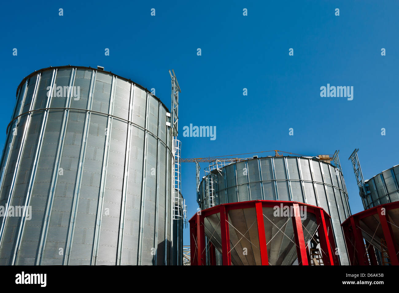 Modern factory exterior hi-res stock photography and images - Alamy