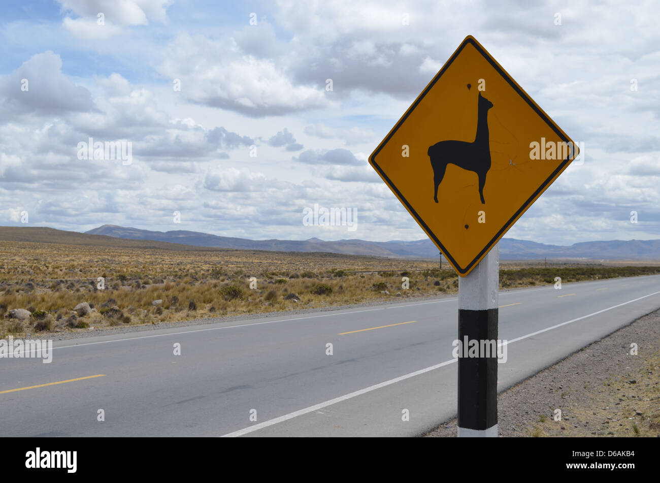 Alpaca warning sign hi-res stock photography and images - Alamy