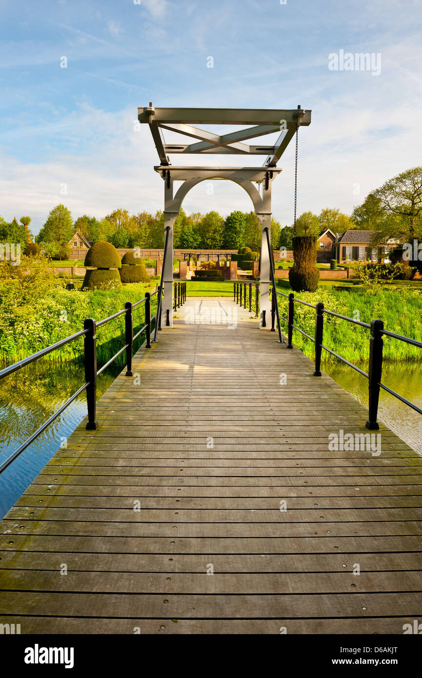 Dutch drawbridge hi-res stock photography and images - Alamy