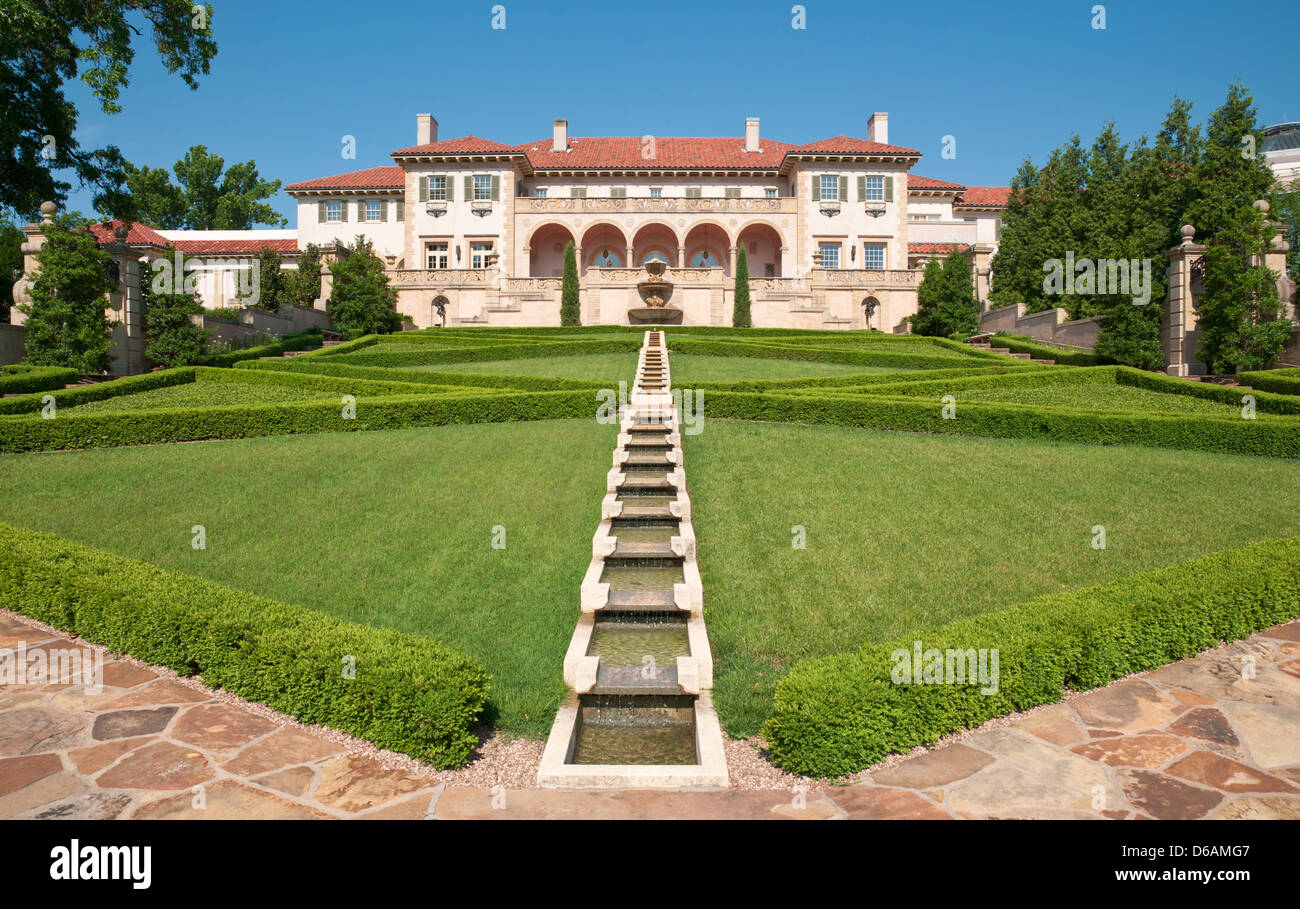 Oklahoma, Tulsa, Philbrook Museum of Art, Formal Garden, Villa ...