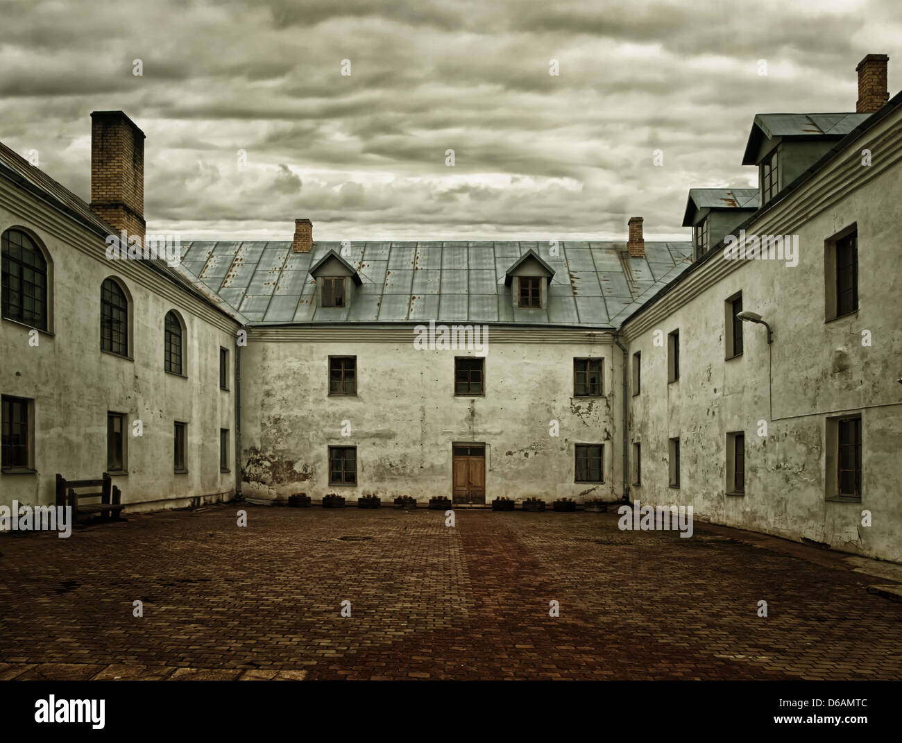 Courtyard to the temple of heaven hi-res stock photography and images ...