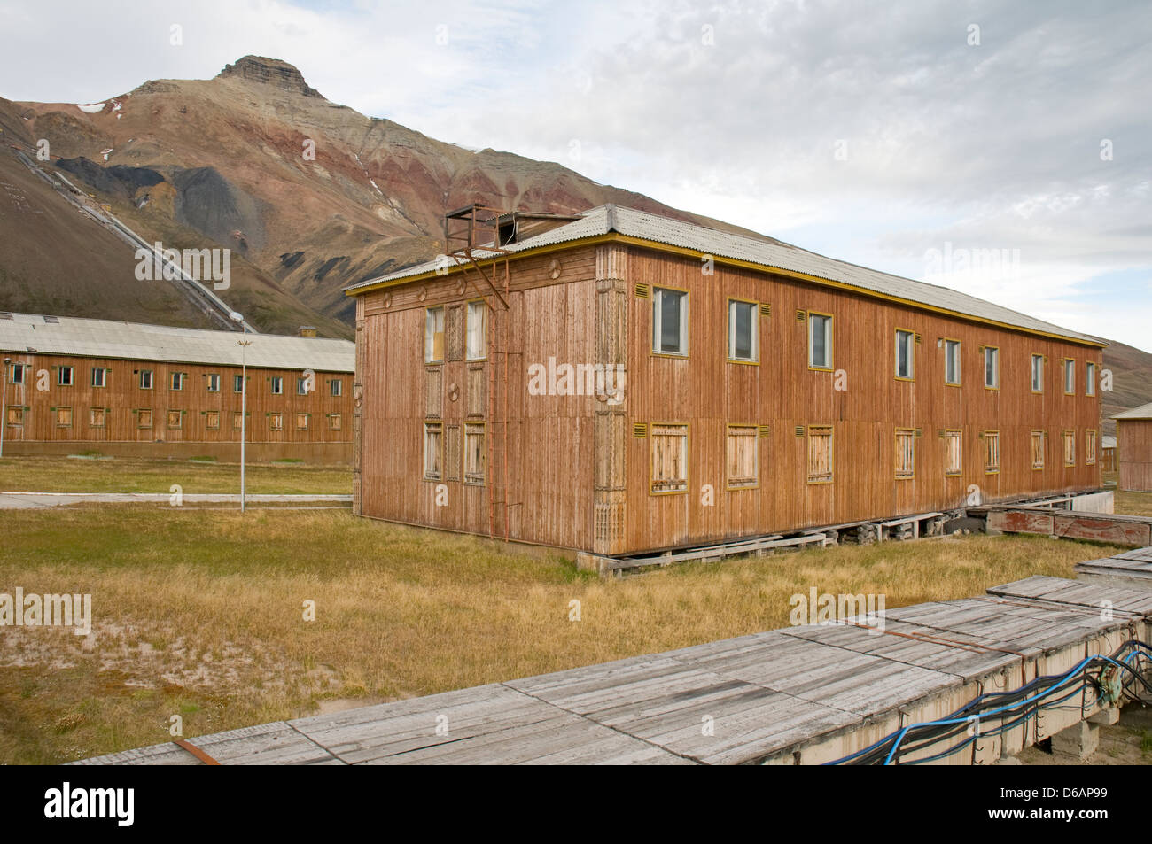 Svalbard archipelago spitsbergen billefjorden pyramiden hi-res stock ...