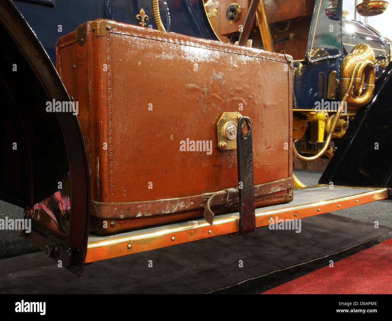 The 1906 McLaughlin-Buick Model G Runabout is a two-seater automobile ...