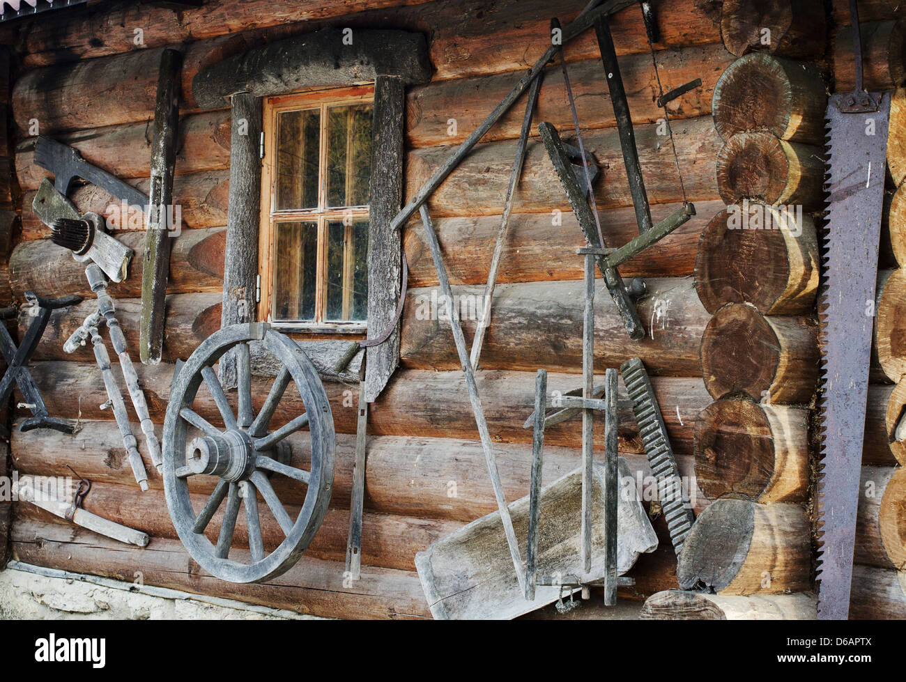Log hut hi-res stock photography and images - Alamy