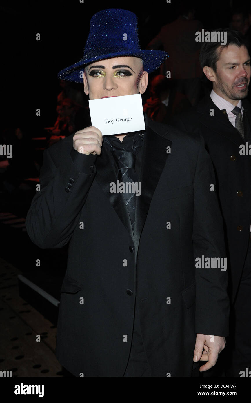 Boy George Fancy Dress Costume at Christopher Bryant blog