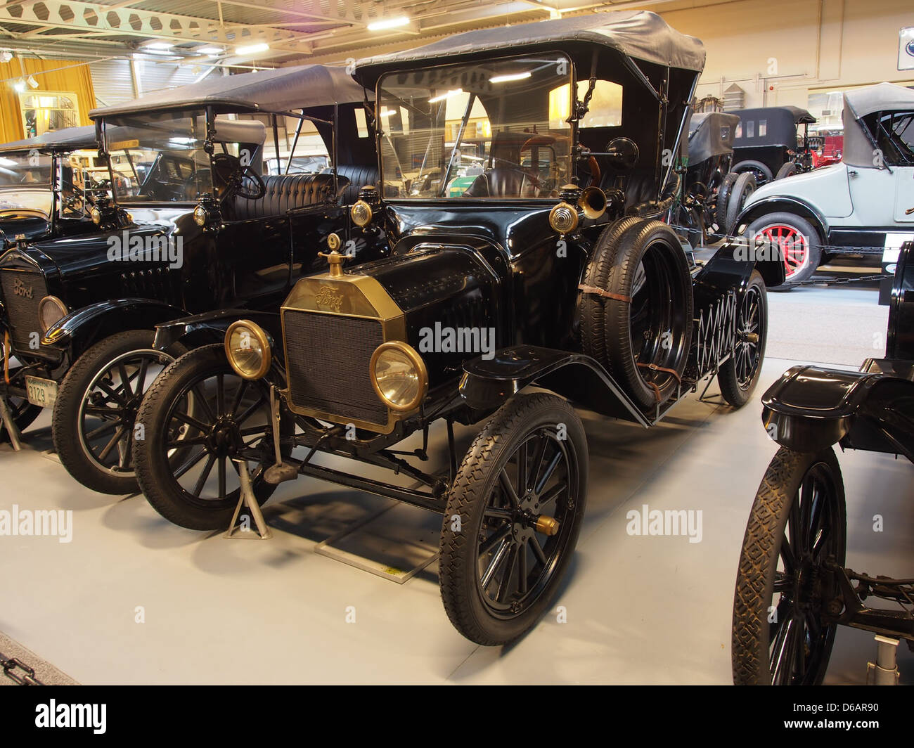 The 1916 Ford T Runabout is an early 20th-century automobile known for ...