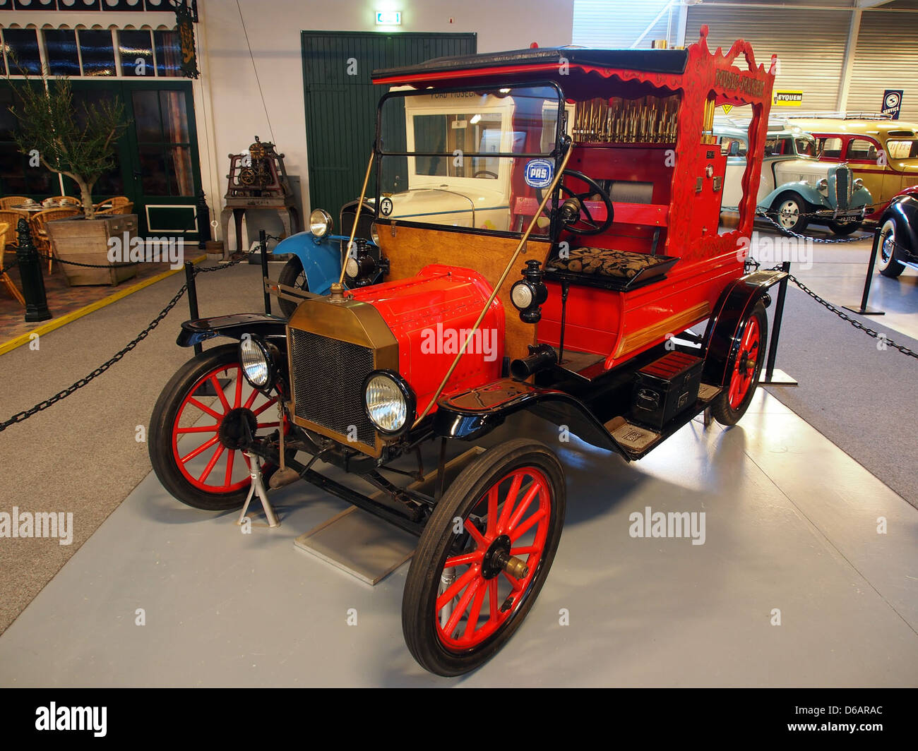 Organ transport car hi-res stock photography and images - Alamy