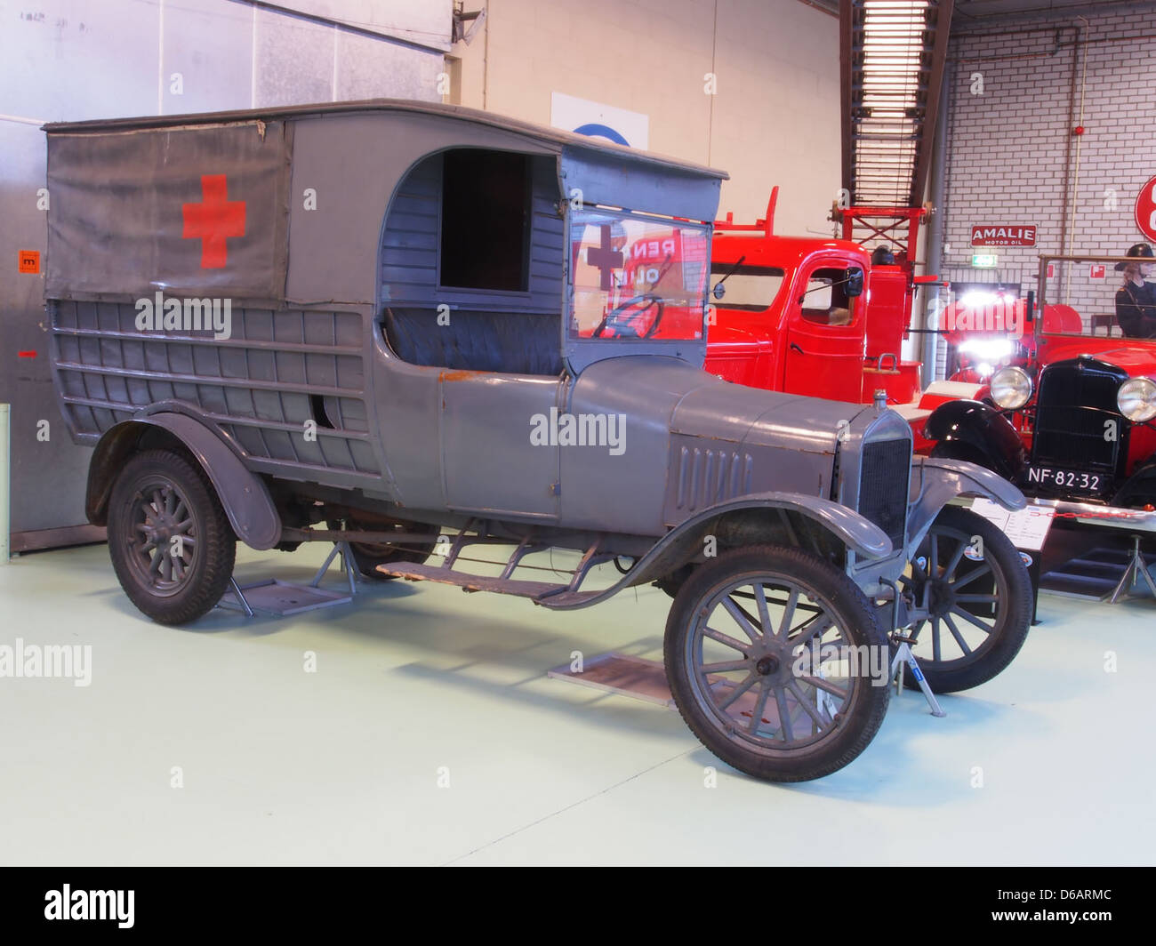Model t ford ambulance hi-res stock photography and images - Alamy