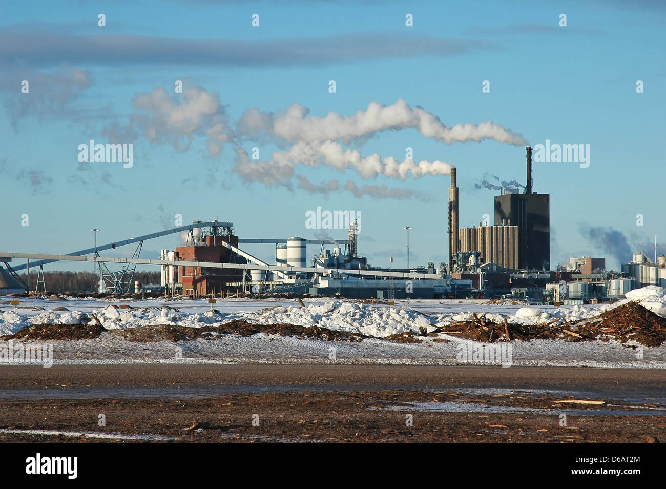 Area paper factory hi-res stock photography and images - Alamy