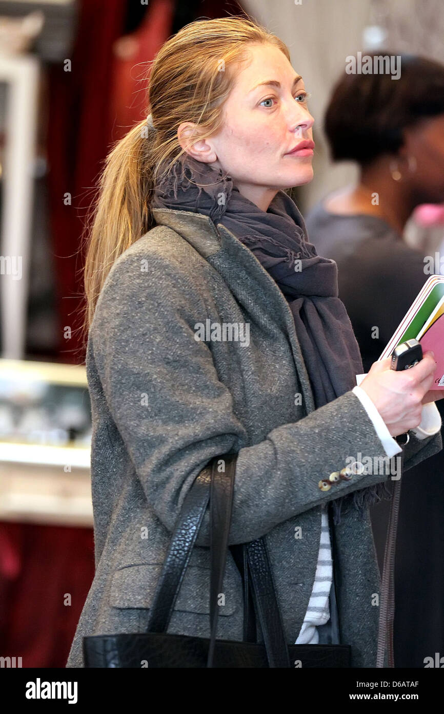 Rebecca Gayheart shopping at Nathalie Seaver Boutique in West Hollywood ...