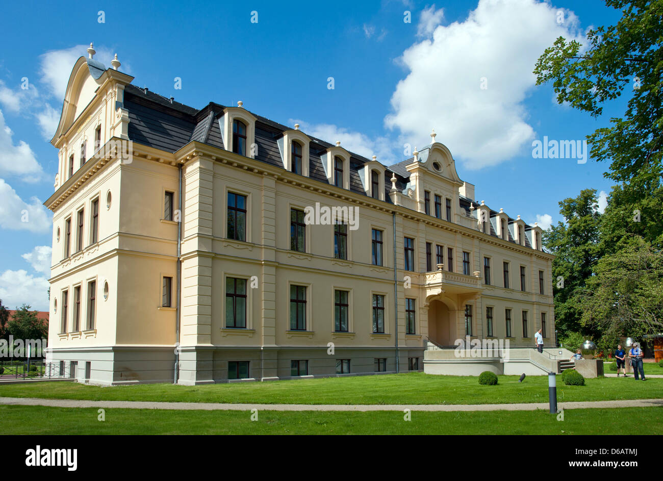 Ribbeck manor hi-res stock photography and images - Alamy