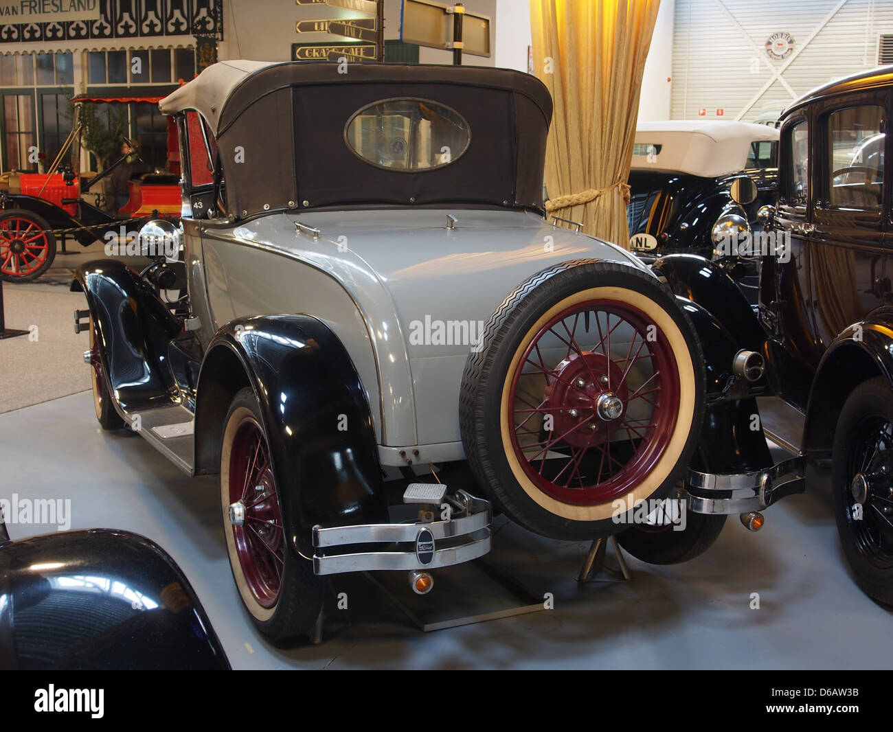 The 1927 Ford A 40A Standard Roadster is a vintage automobile known for ...