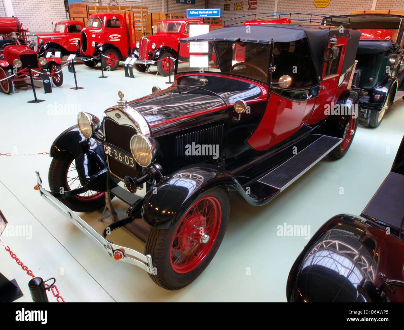 Classic ford soft top car hi-res stock photography and images - Alamy