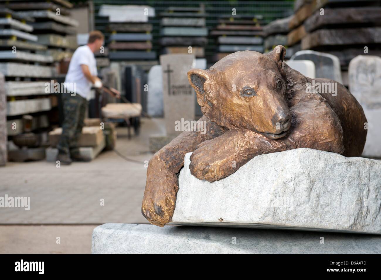 A 120kg heavy bronze statue of polar bear Knut sits on the premises of ...
