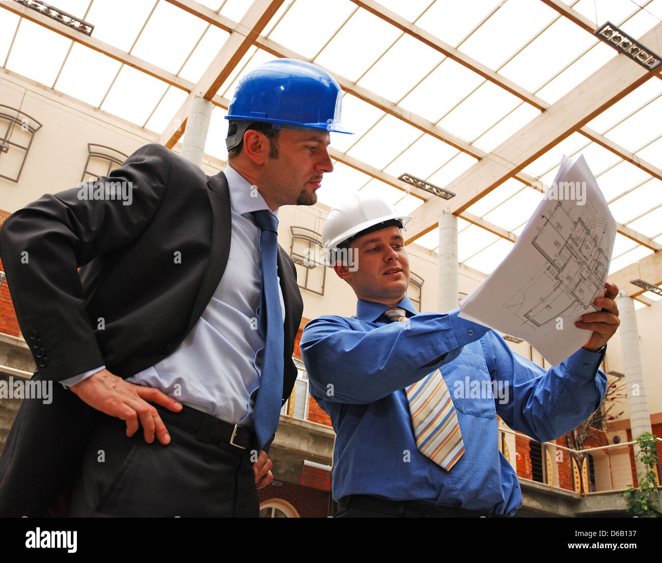 Construction worker workers hi-res stock photography and images - Alamy