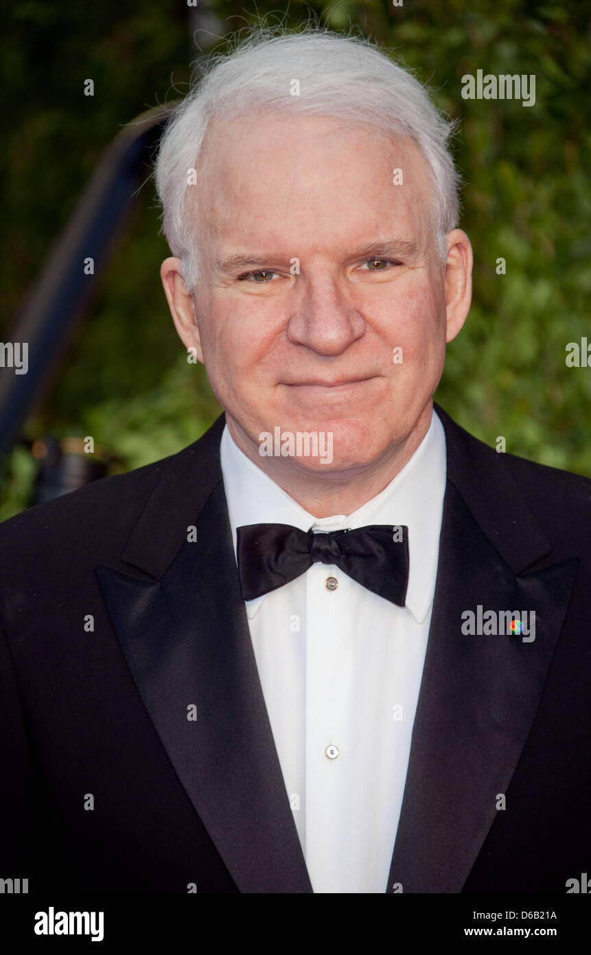 Steve Martin 2011 Vanity Fair Oscar Party at Sunset Tower Hotel ...