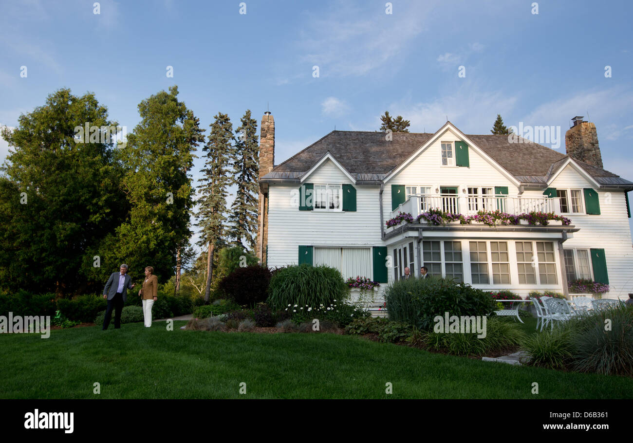 Harrington lake canada hi-res stock photography and images - Alamy