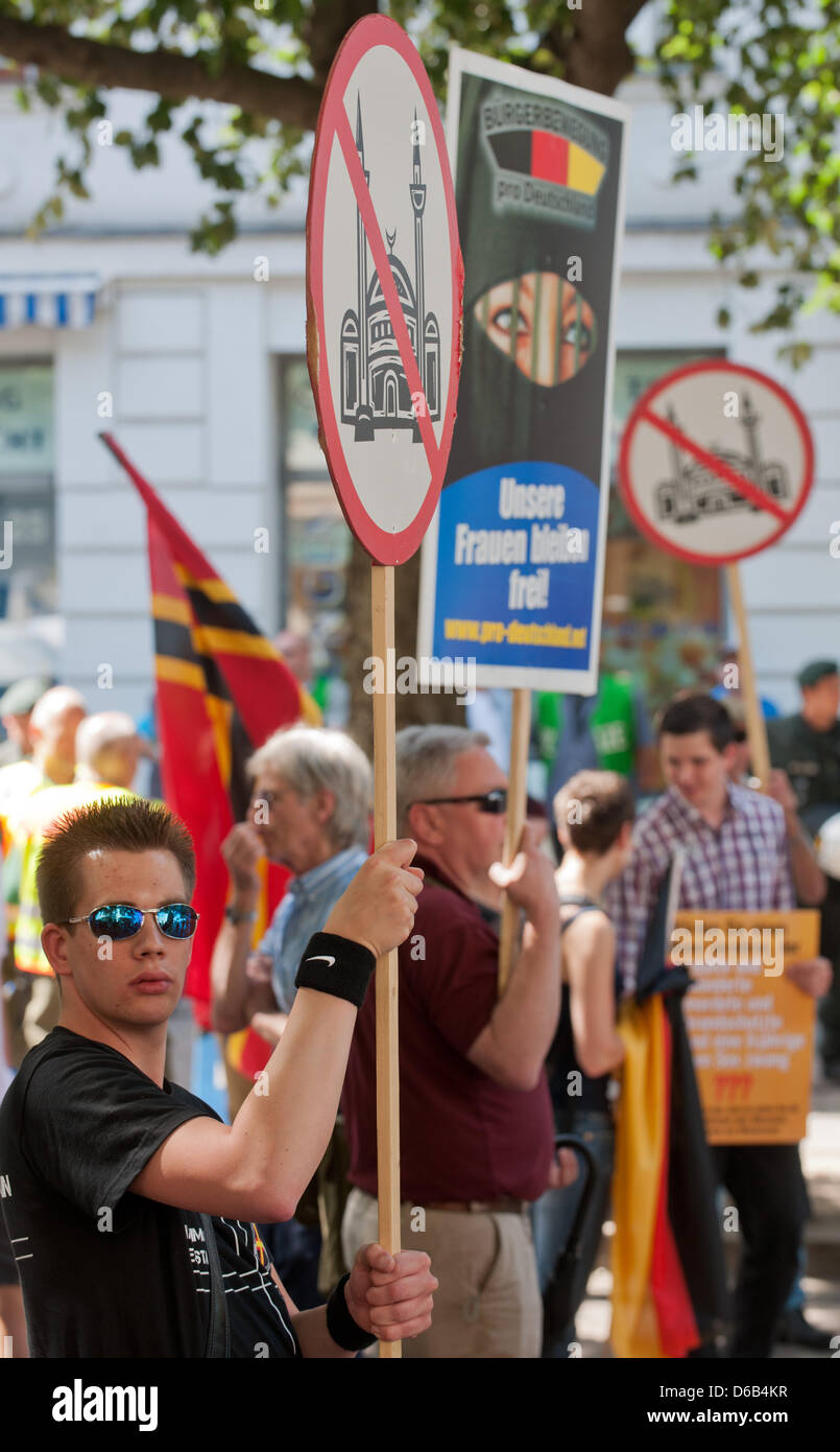 Members of the far-right political party Pro Germany Citizens' Movement ...