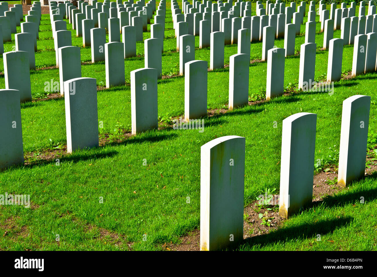 Burial veteran military death hi-res stock photography and images - Alamy