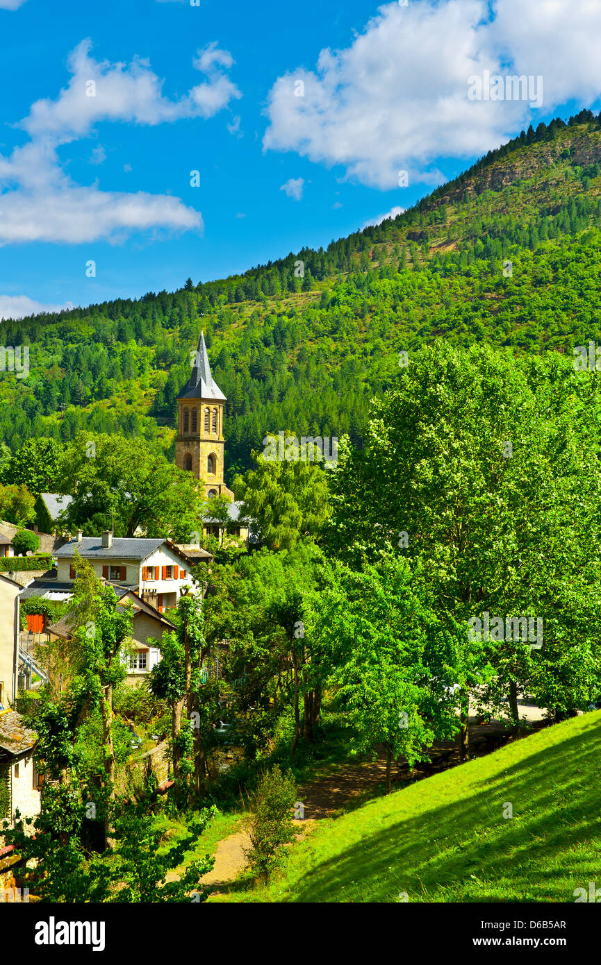 French town architecture hi-res stock photography and images - Alamy