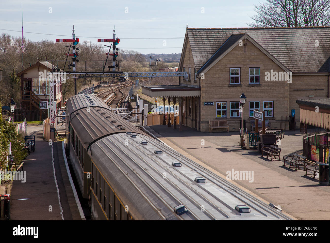 Wansford railway station hi-res stock photography and images - Alamy