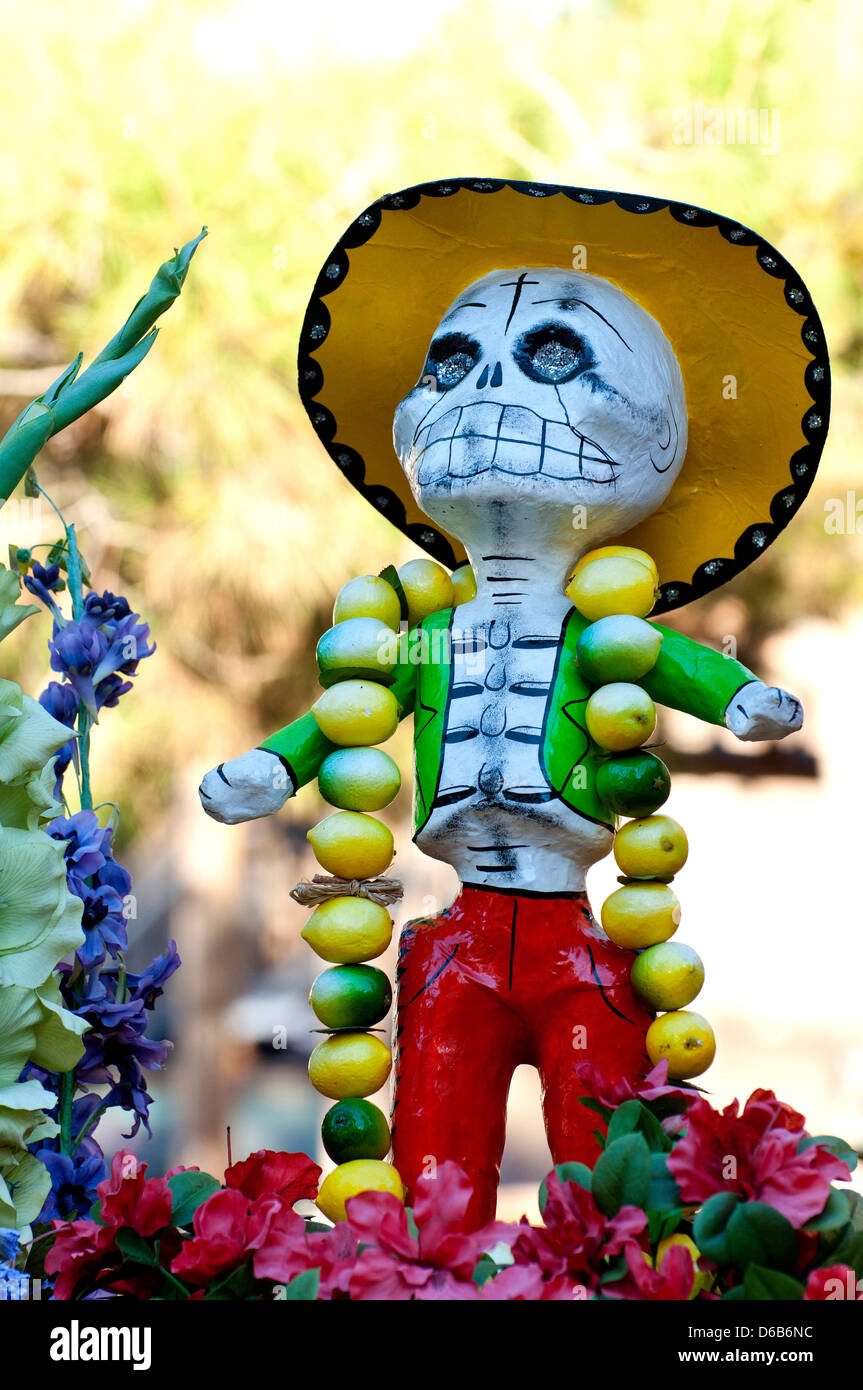 Skeleton Mexican Scull Folk Death Art Stock Photo - Alamy
