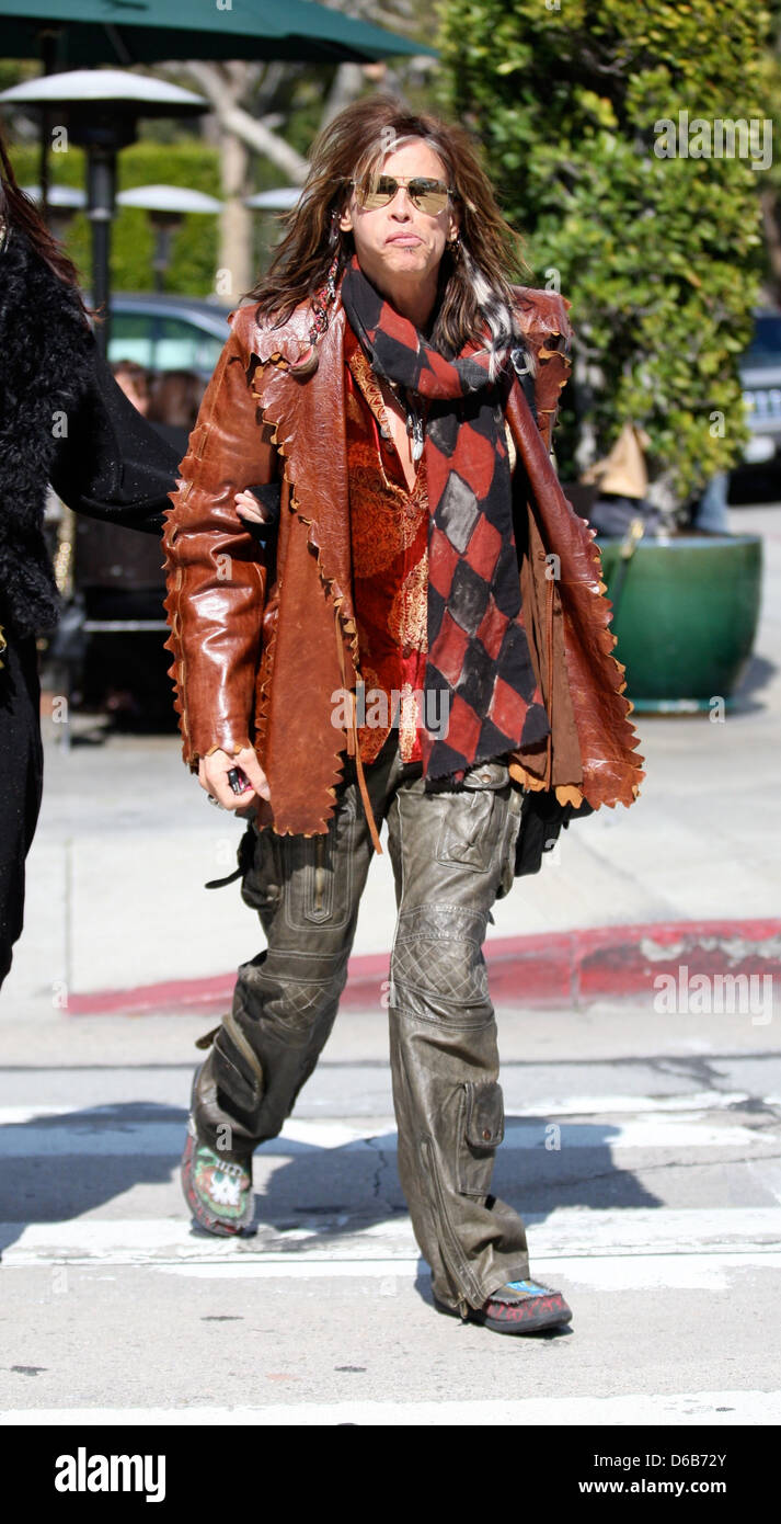 Steven tyler girlfriend hi-res stock photography and images - Alamy